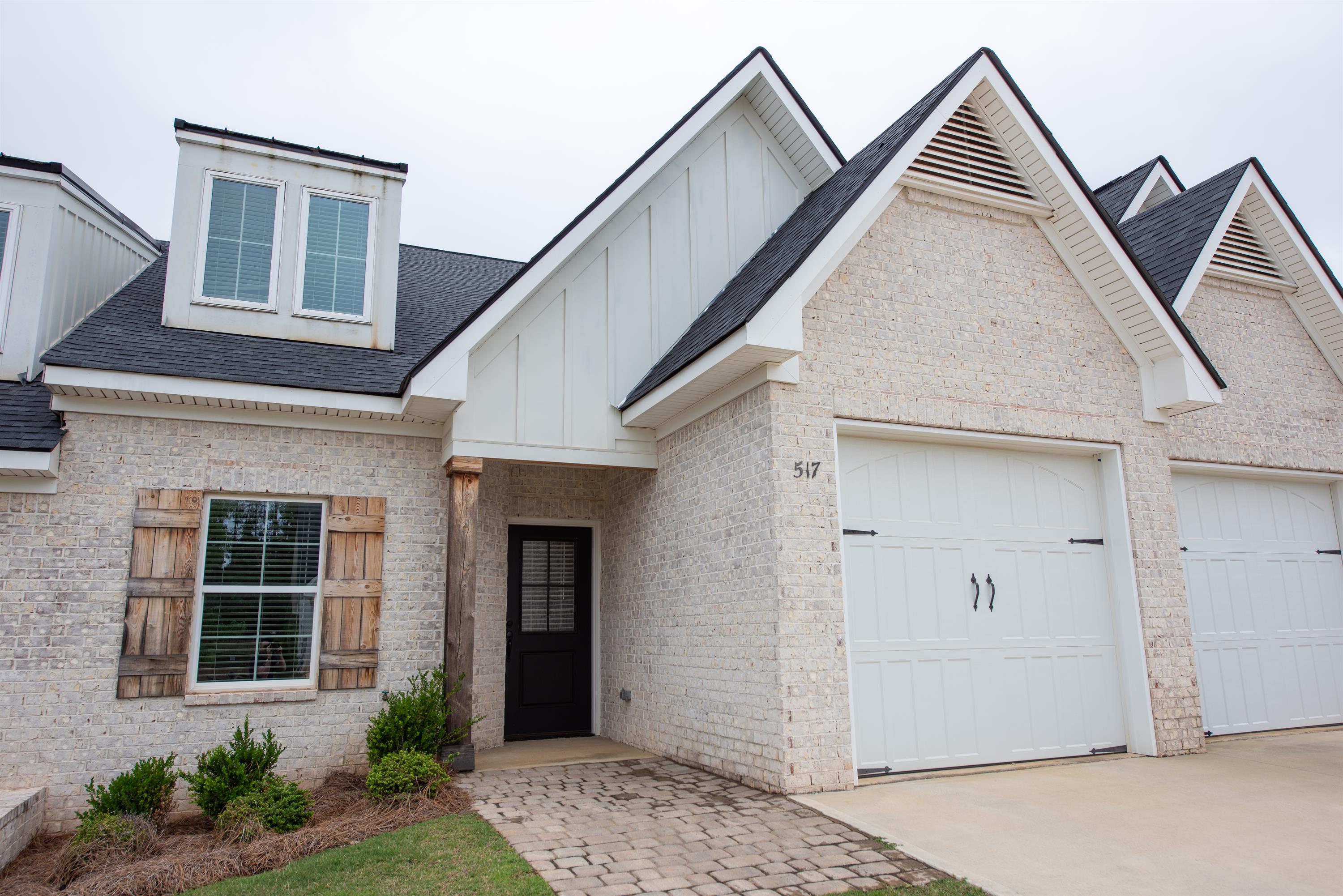 Home [prestigeprops.managebuilding.com]